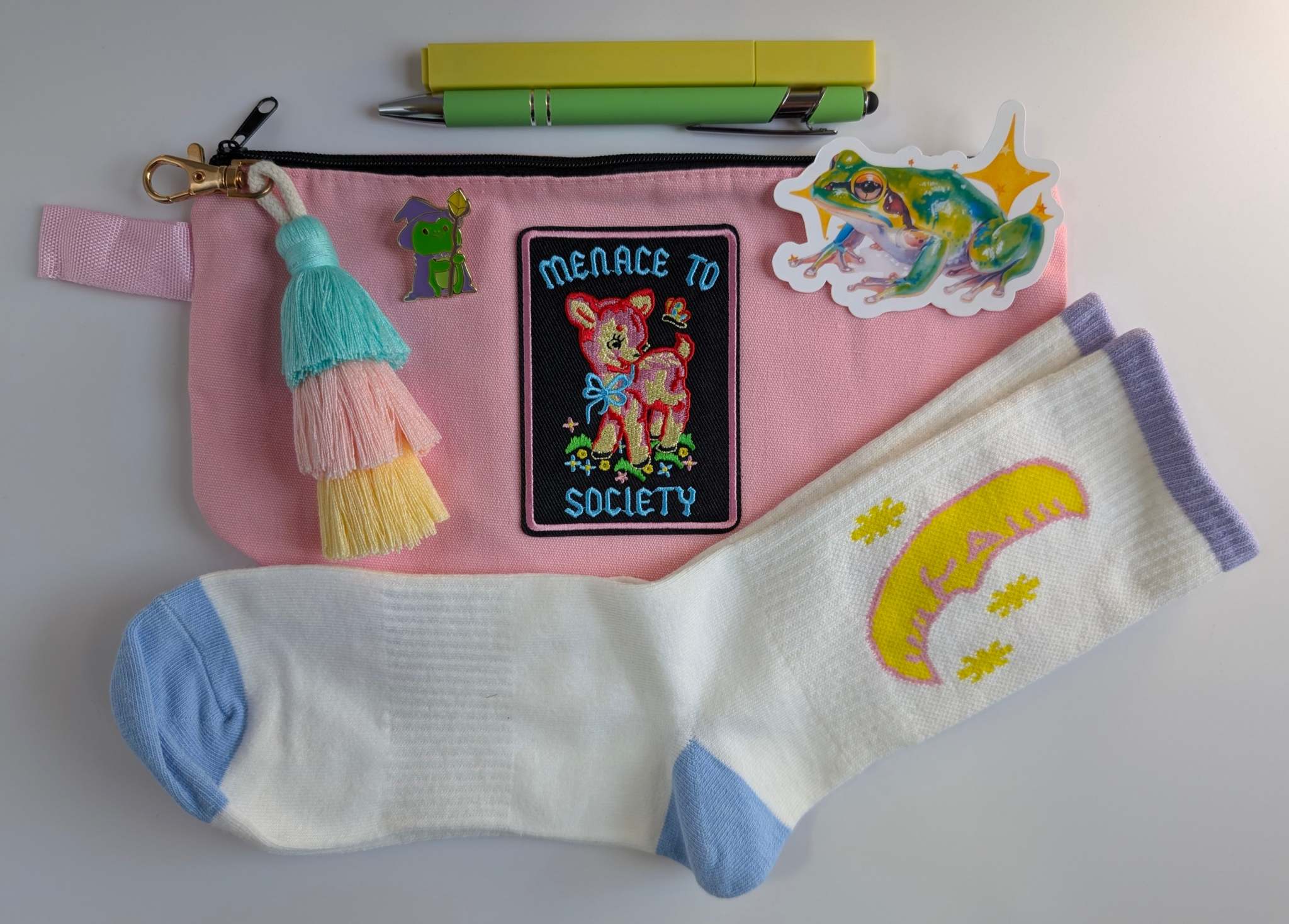 Pastel Faves Mini Bundle - Cute Pastel Items with Charming Critters ...